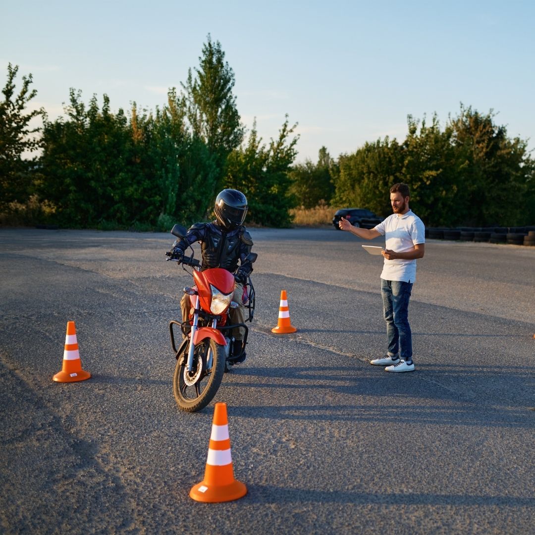 A1 Motosiklet Ehliyeti Sınav Soruları | Buca Net Direksiyon